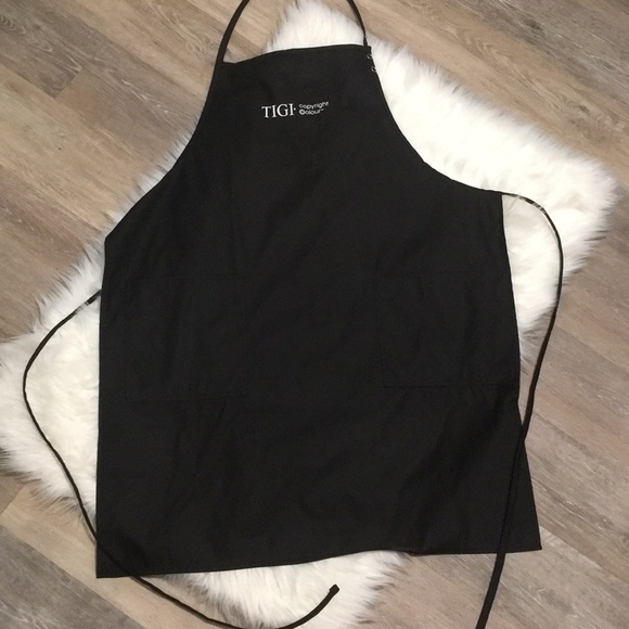 TIGI | Other | Tigi Copyright Colour Apron | Poshmark